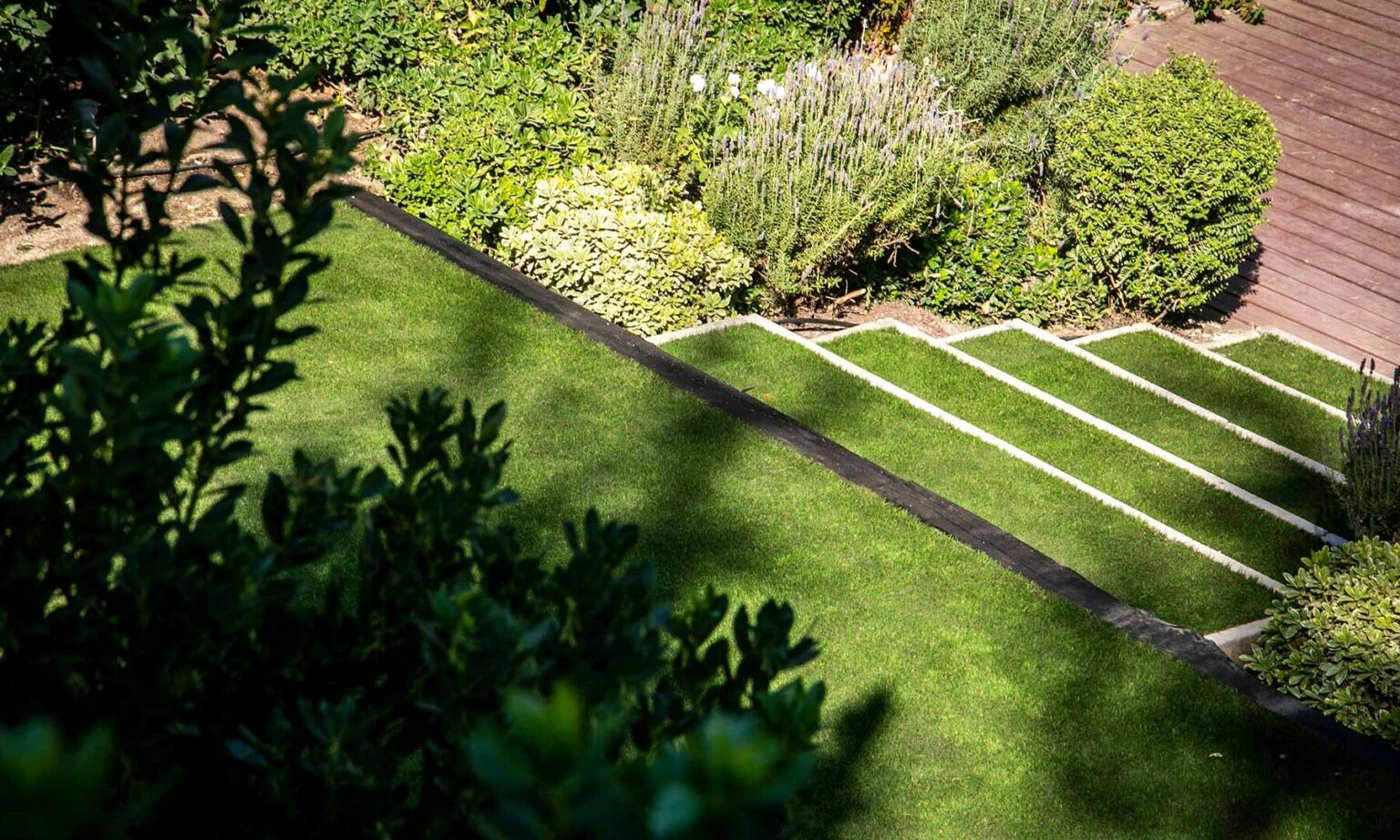 Los mejores tipos de pasto sintético para tu jardín: Guía completa